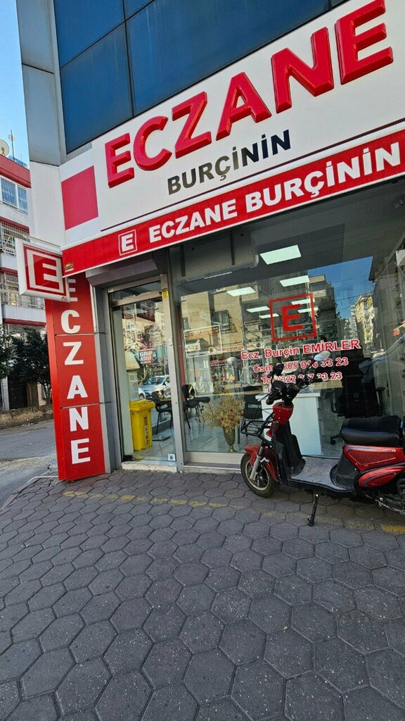 Eczaneler Burçinin Eczanesi, Adana, foto