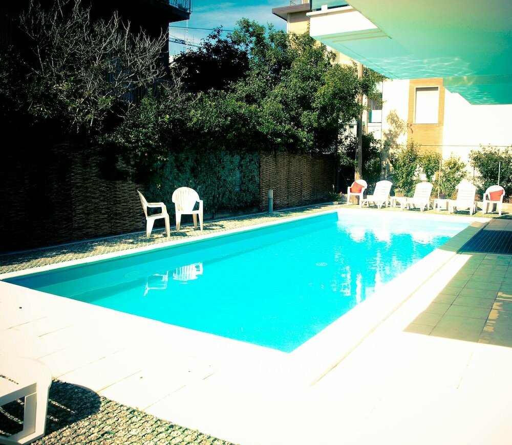 Otel Residence Sottovento, Rimini, foto