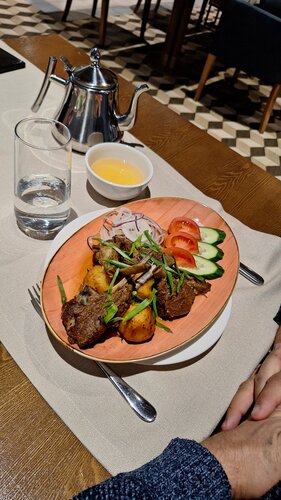 Restoran Uchquduq, Astana, foto
