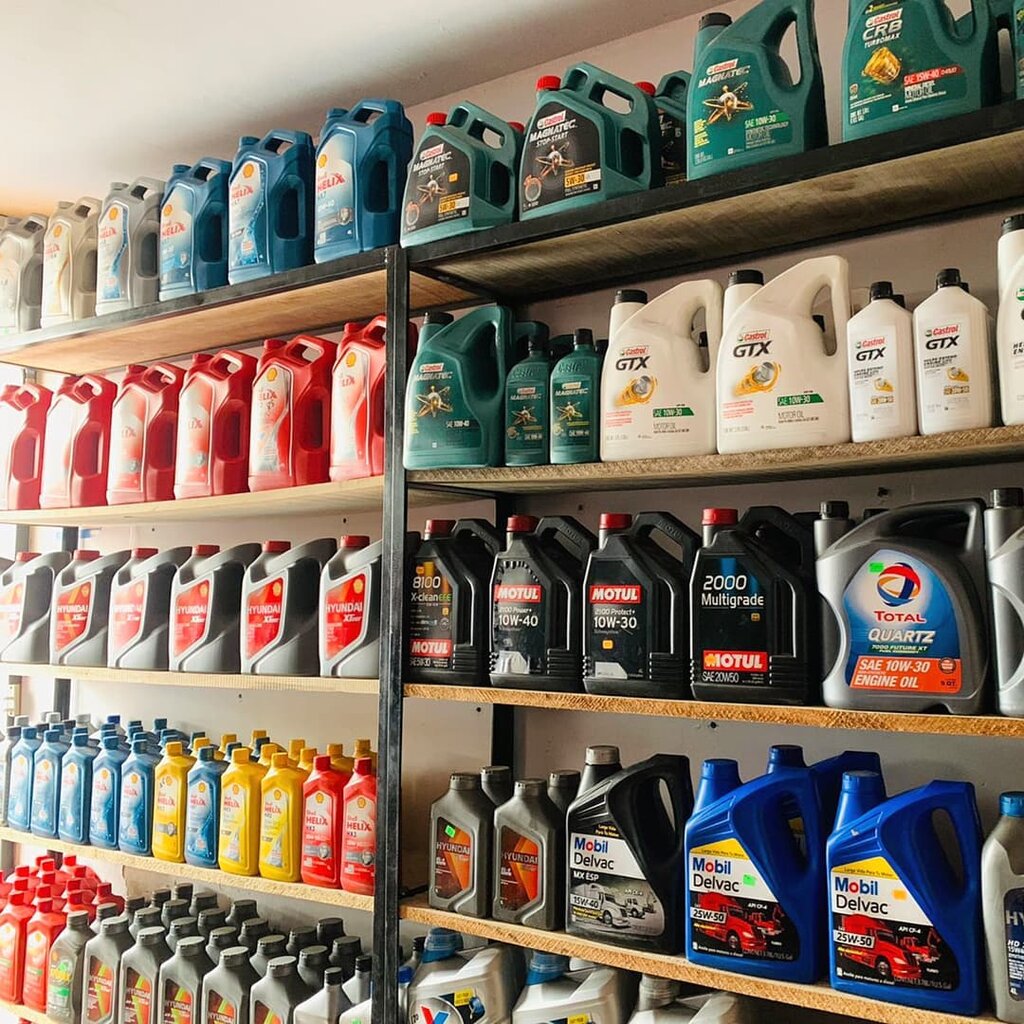 Express yağ değişim noktası Lubricantes Sharon Eirl, Lima, foto