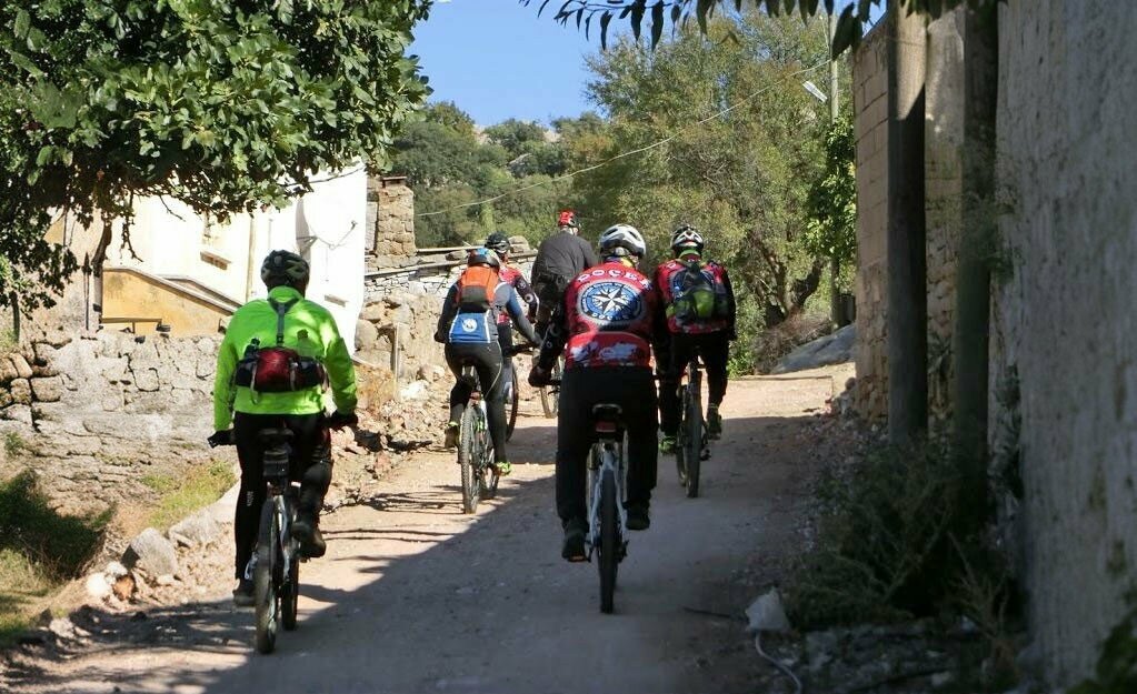 Muhtarlıklar Kayacık Köy Muhtarlığı, Ezine, foto