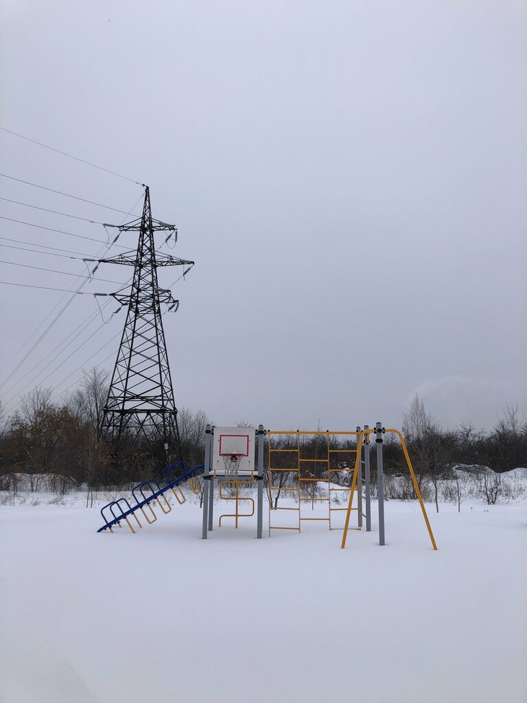 Oyun alanı Playground, Ulyanovsk, foto