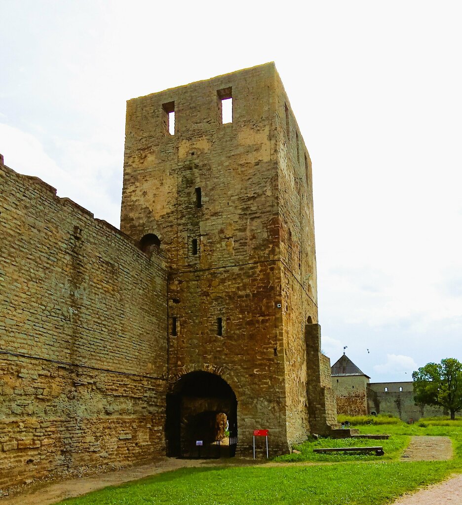 Turistik yerler Набатная башня, Ivangorod, foto