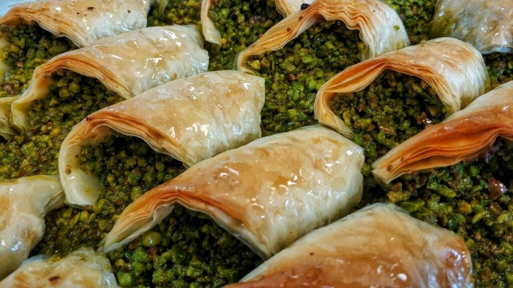 Pasta, şekerleme ve tatlı Fıstık Mıstık Gaziantep Baklavacısı, İzmir, foto