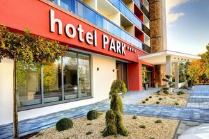 Hotel Park (Bratislava, Radlinského), otel  Dolny Kubin'den