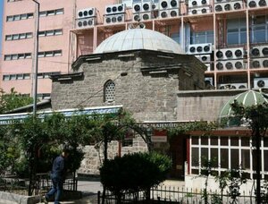Hallaç Mahmut Cami (Hacı Bayram Mah., Susam Cad., No:12, Altındağ, Ankara), cami  Ankara'dan