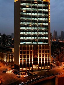 Greenland Jiulong Hotel (Shanghai, Liyang Road), otel  Şanghay'dan