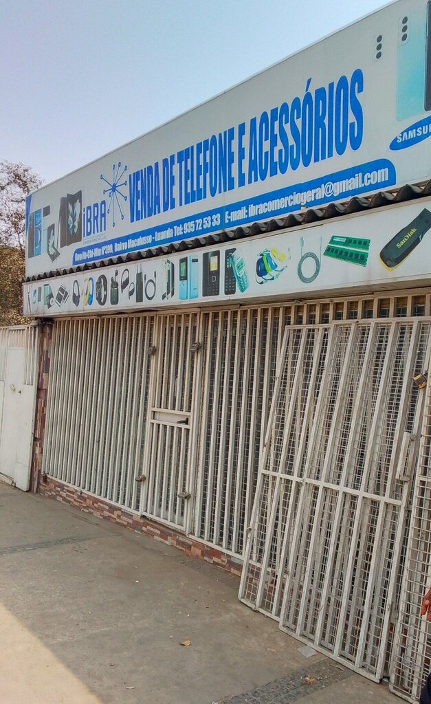 Elektrik ve elektrikli ürün mağazası Loja, Loanda, foto