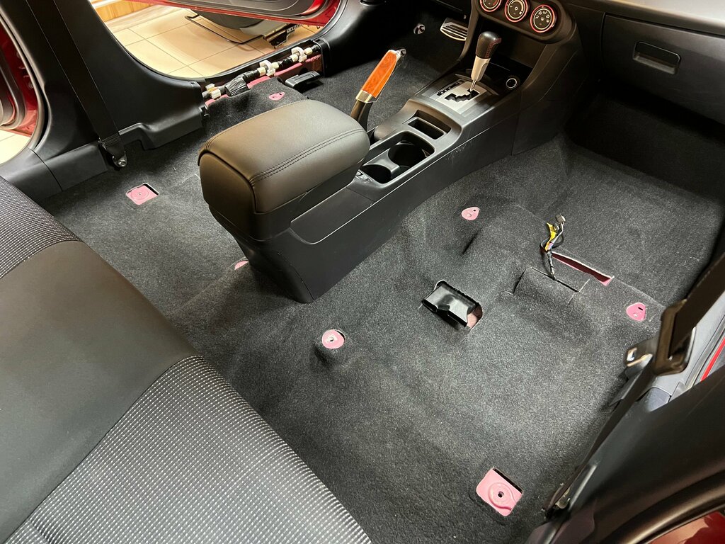 Oto temizleyicisi Detail_ksk, Krasnoturyinsk, foto