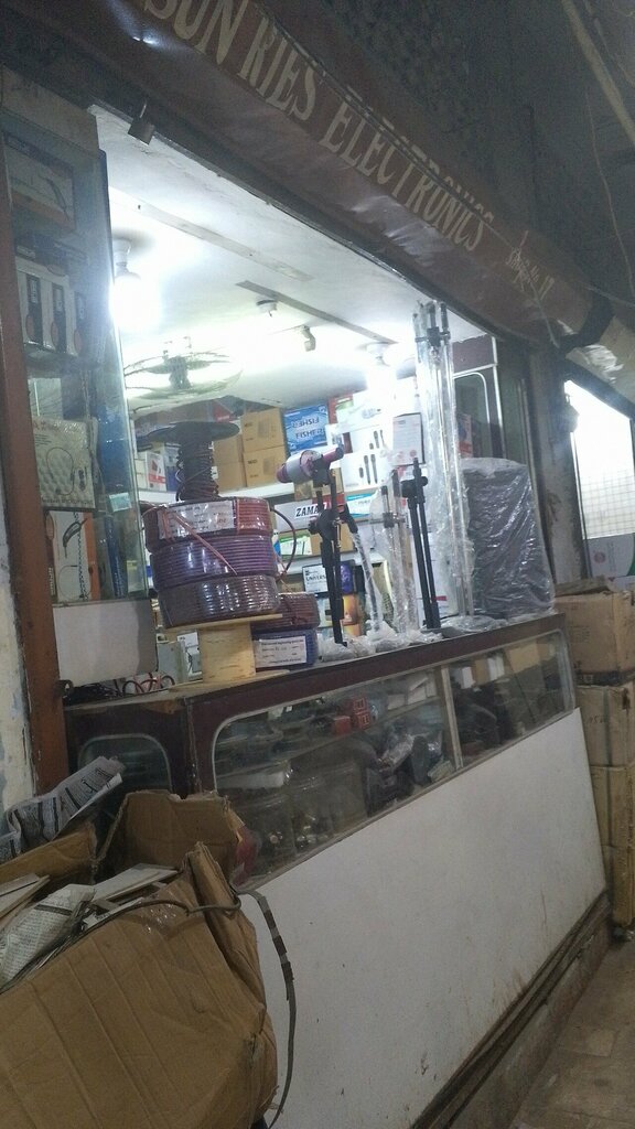 Elektronik eşya mağazaları Sun rises electronics, Karaçi, foto