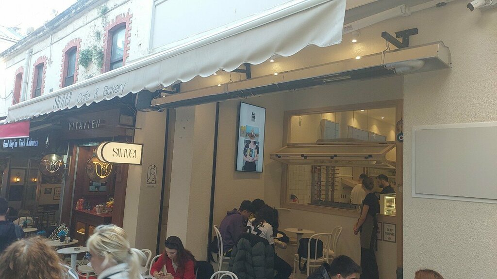 Kafe Swivel Cafe & Bakery, İstanbul, foto