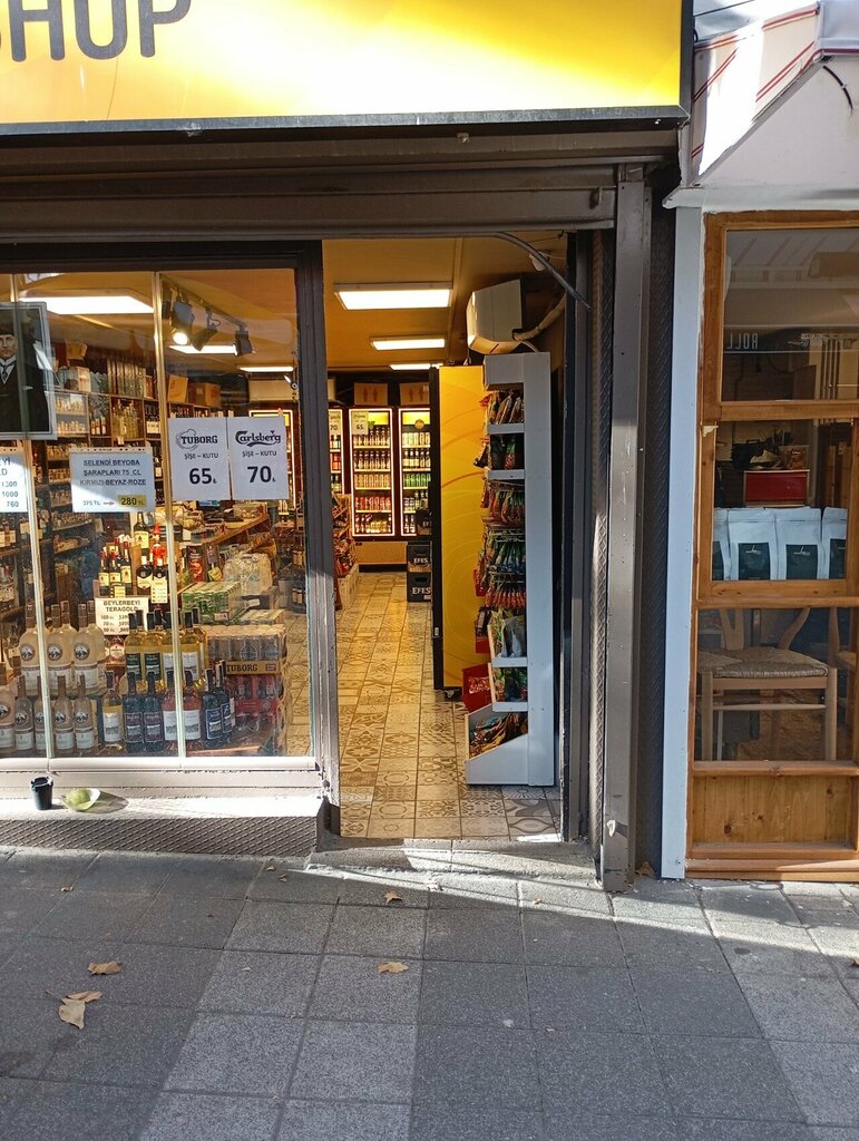 Alkollü içecekler Cold Shop, İstanbul, foto