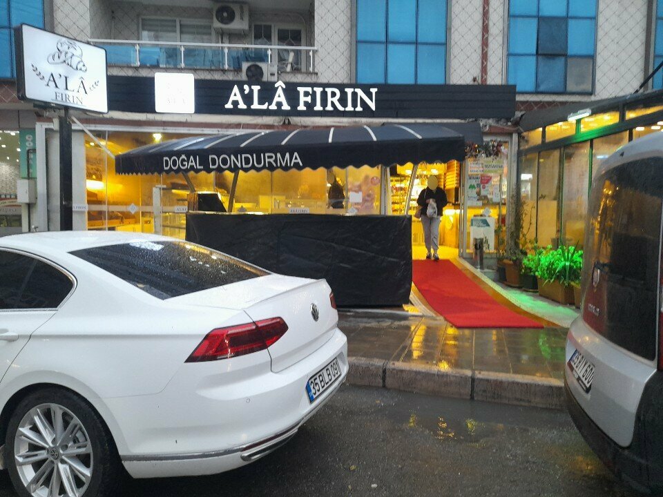 Pasta, şekerleme ve tatlı Ala Fırın & Cafe, İzmir, foto