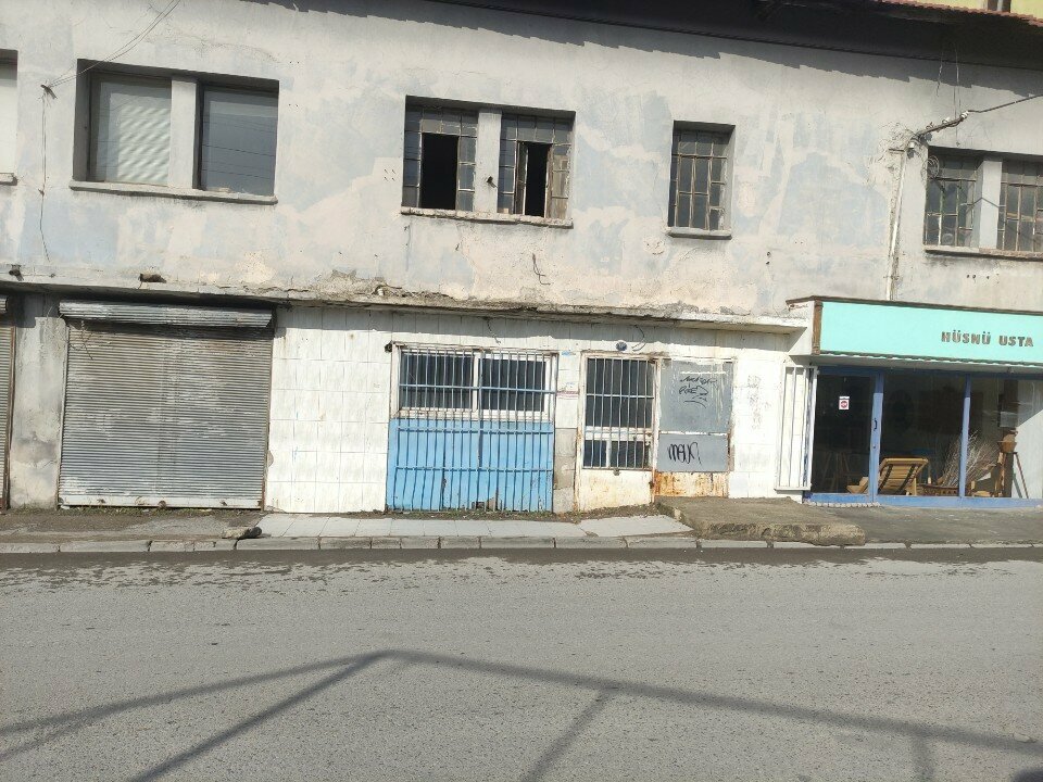 Bira dükkanı Çınarlı Tekel Bayii, İzmir, foto