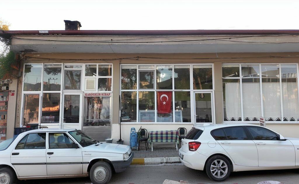 Restoran Kardeşler Kebap Salonu, Tavas, foto