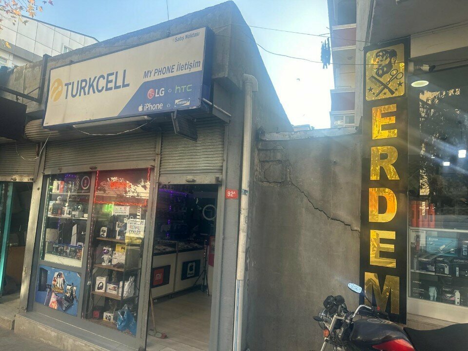 Cep telefonu ve aksesuarları satış mağazaları My Phone iletişim, İstanbul, foto