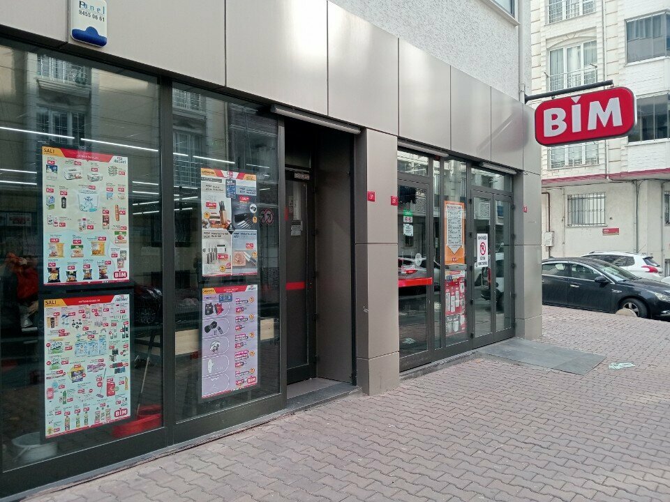 Süpermarket Bim, İstanbul, foto