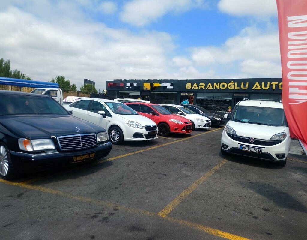 Otomobil satış galerileri Baranoğlu Auto, İstanbul, foto