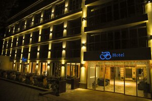 B Hotel Bishkek (Musa Baetov Street No:101, Bishkek), otel  Bişkek'ten