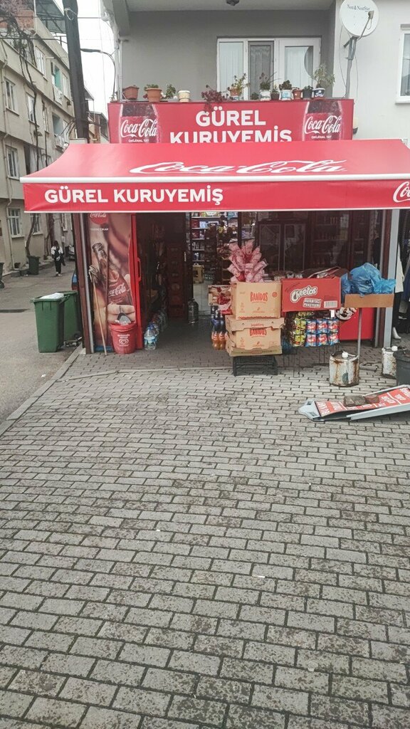 Pazarlar ve çarşılar Gürel Kuruyemiş, Bursa, foto