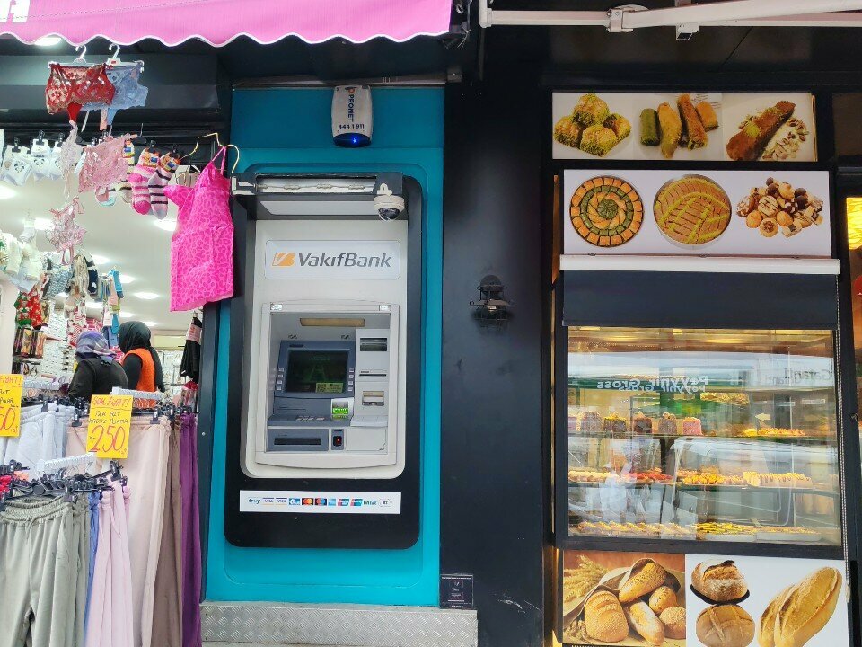 ATM'ler Vakıfbank ATM, İstanbul, foto