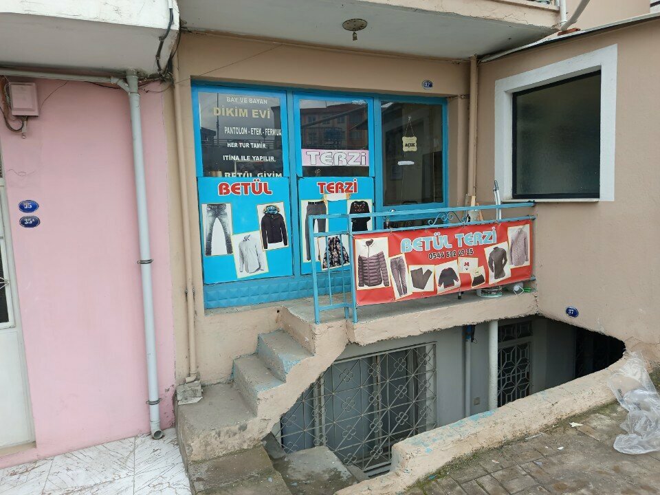 Terziler Betül Terzi, İzmir, foto