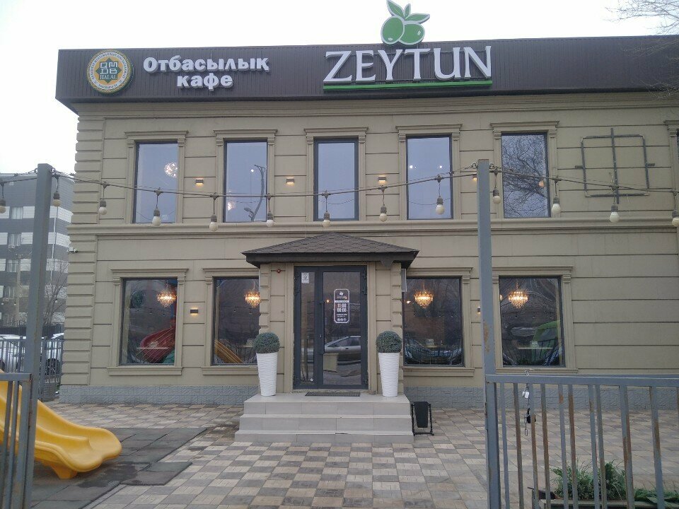 Restoran Leto Atyrau, Atırav, foto