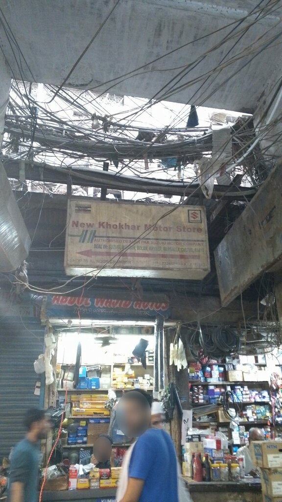 Motosiklet satışı Moosa Motor, Karaçi, foto