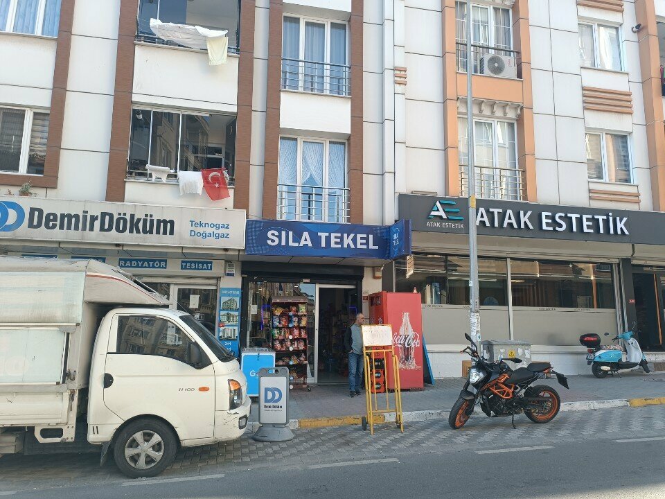 Alkollü içecekler Sıla Tekel Bayii, İstanbul, foto
