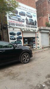 Al Haq Travelers (No:199A, Model Town, Block N), otel  Lahor'dan