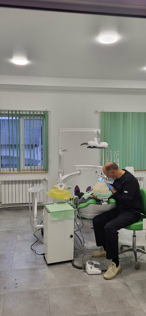 Özel ağız ve diş sağlığı klinikleri ve muayenehaneleri Стомалайт, Saint‑Petersburg ve Leningradskaya oblastı, foto