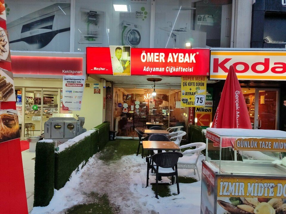 Fast food Meshur Adıyaman Çiğ Köftecisi Ömer Aybak, Ankara, foto