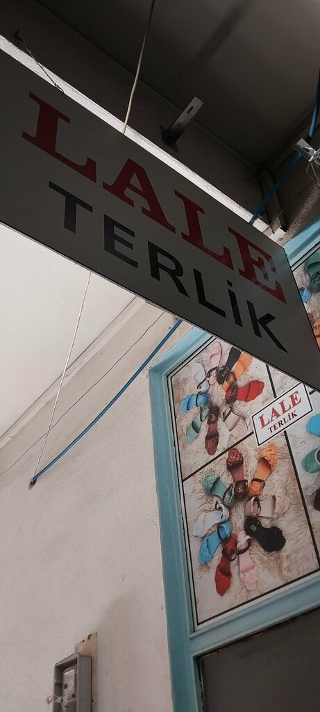 Ayakkabı mağazaları Lale Terlik, İstanbul, foto