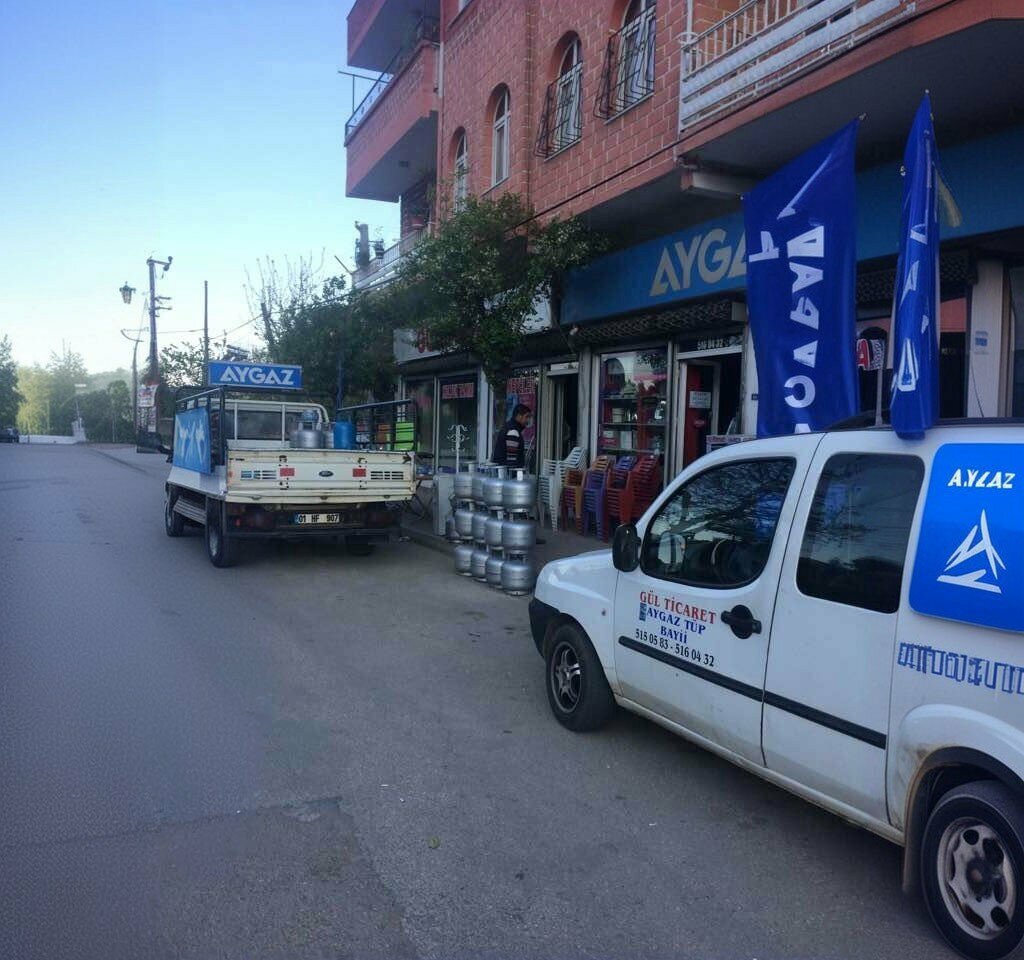 Tüp bayileri Gül Ticaret, Kozan, foto