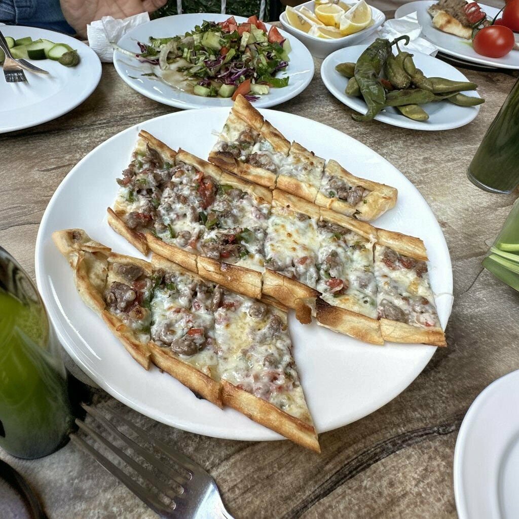 Kafe Kardeşler Pide Salonu Erikci, Karacasu, foto