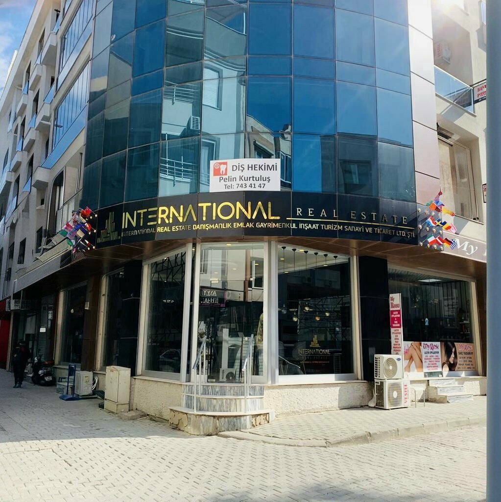 Emlak ofisi International Real Estate, Seferihisar, foto