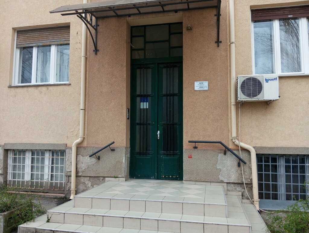 Muhasebeciler Acta, Novi Sad, foto