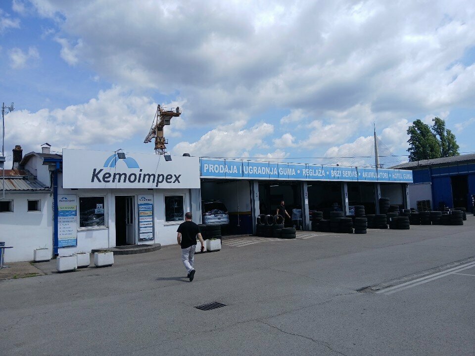 Yapı mağazası Kemoimpex Savski nasip, Belgrad, foto