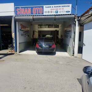 Çeşme Sinan Oto (İzmir, Çeşme, İsmet İnönü Mah., 2118/1 Sok., 8A), otomobil servisi  Çeşme'den