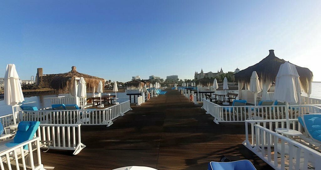 Balık çiftçiliği ve toptancıları Liberty Hotels Lara Pier, Antalya, foto