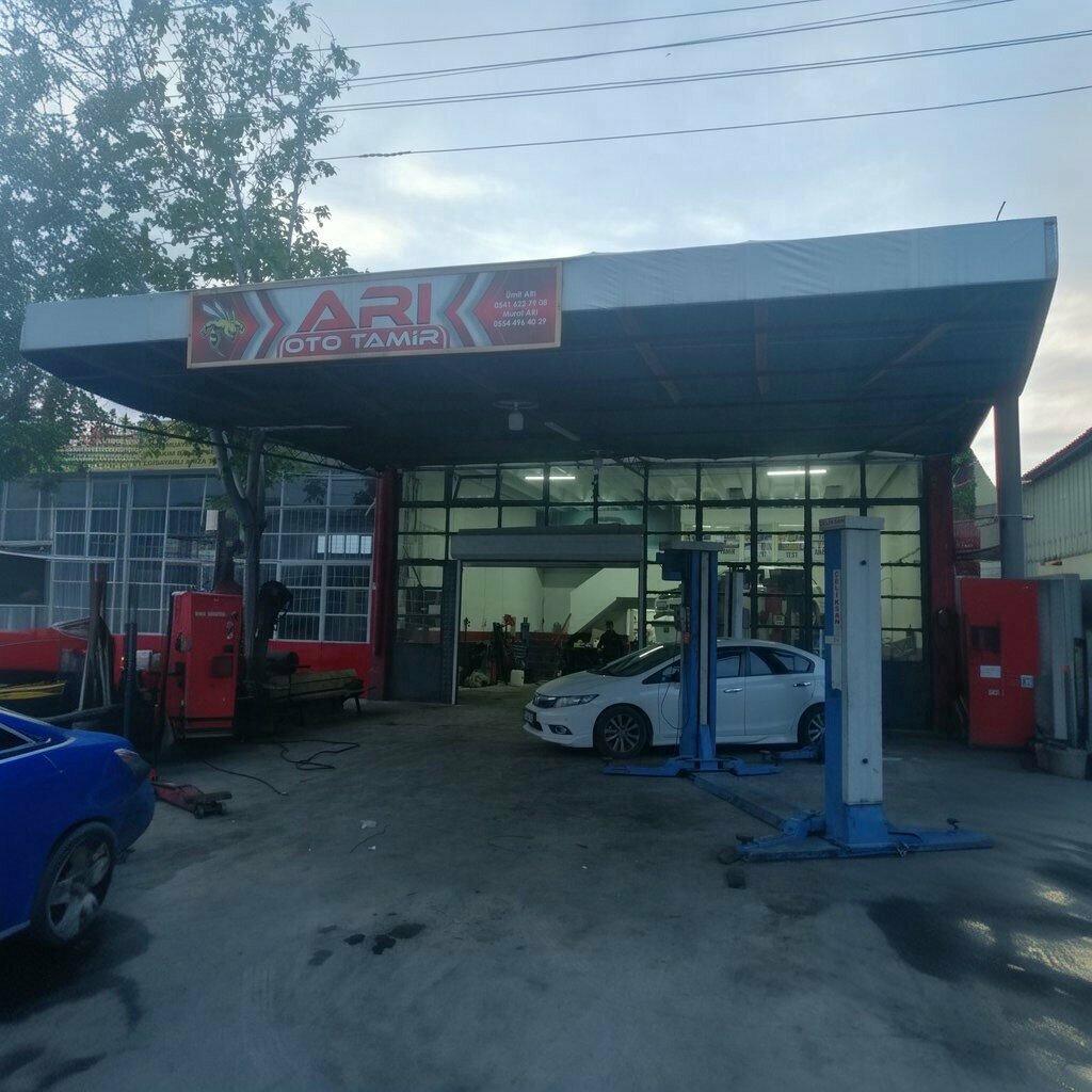 Otomobil servisi Arı Oto Tamir, Burdur, foto