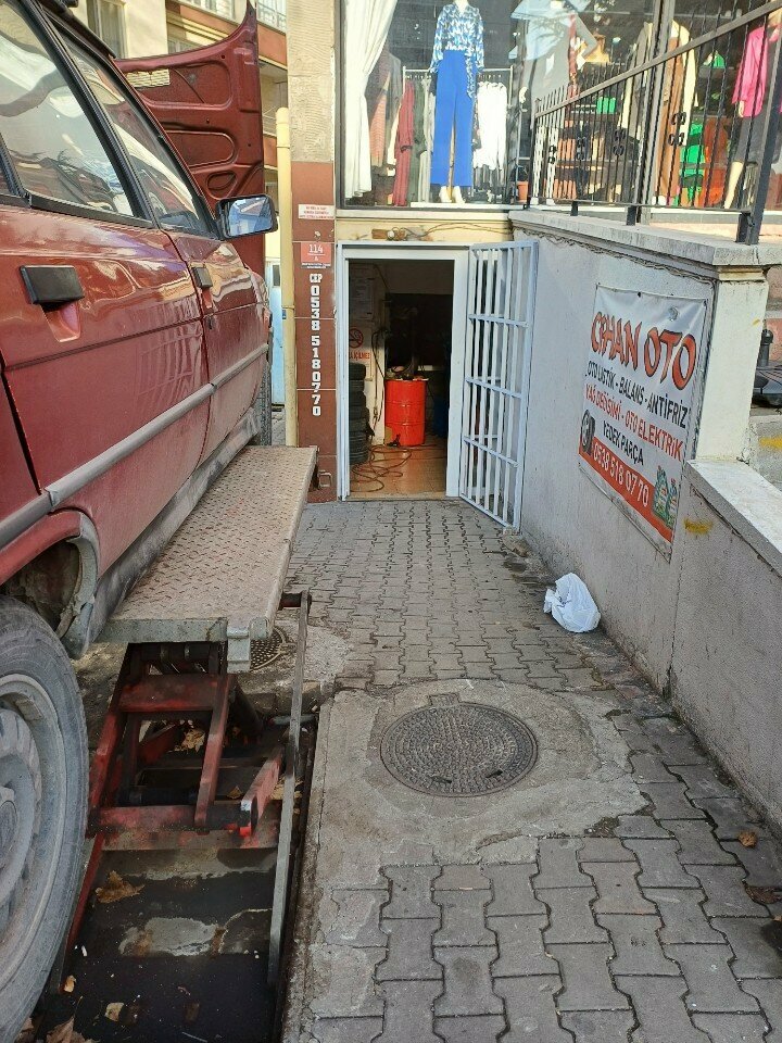 Oto lastik tamiri Cihan Oto, Ankara, foto