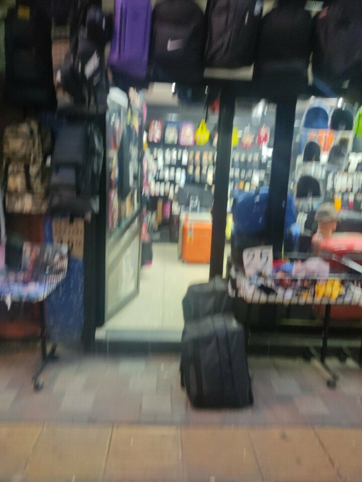 Çanta ve valiz mağazaları Ersönmez Çanta, İstanbul, foto