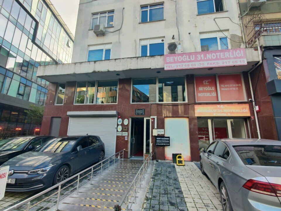Avukatlar Avukat AV. Buket Yerli Okudan, İstanbul, foto