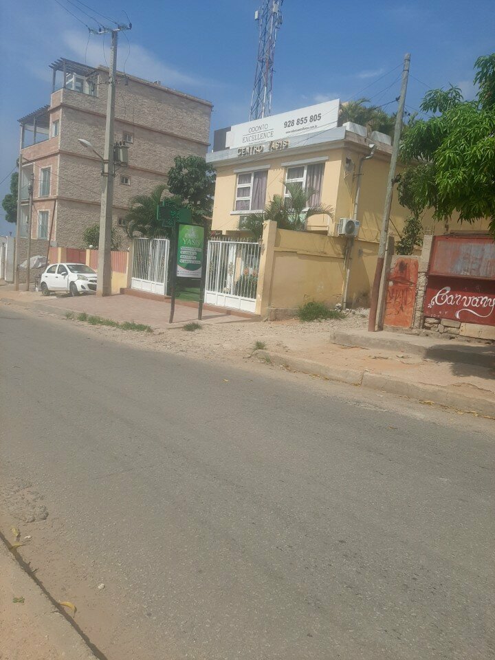 Tıp merkezleri ve klinikler Centro Yasis, Loanda, foto