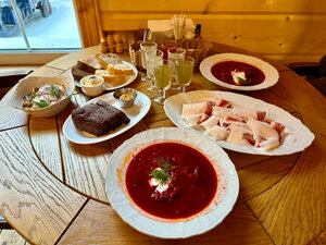 Restorant Veretevo (Moscow Region, Taldomskiy Urban District, territorialnoye otdeleniye Tempovoye), restoran  Moskova ve Moskovskaya oblastından