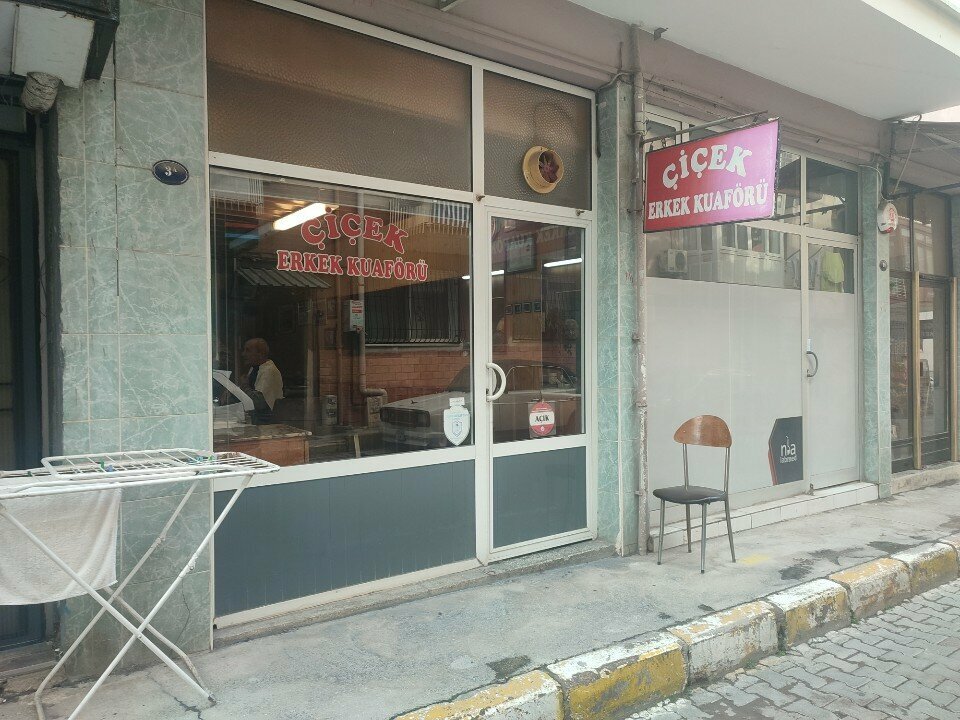 Berberler Çiçek Erkek Kuaförü, İzmir, foto