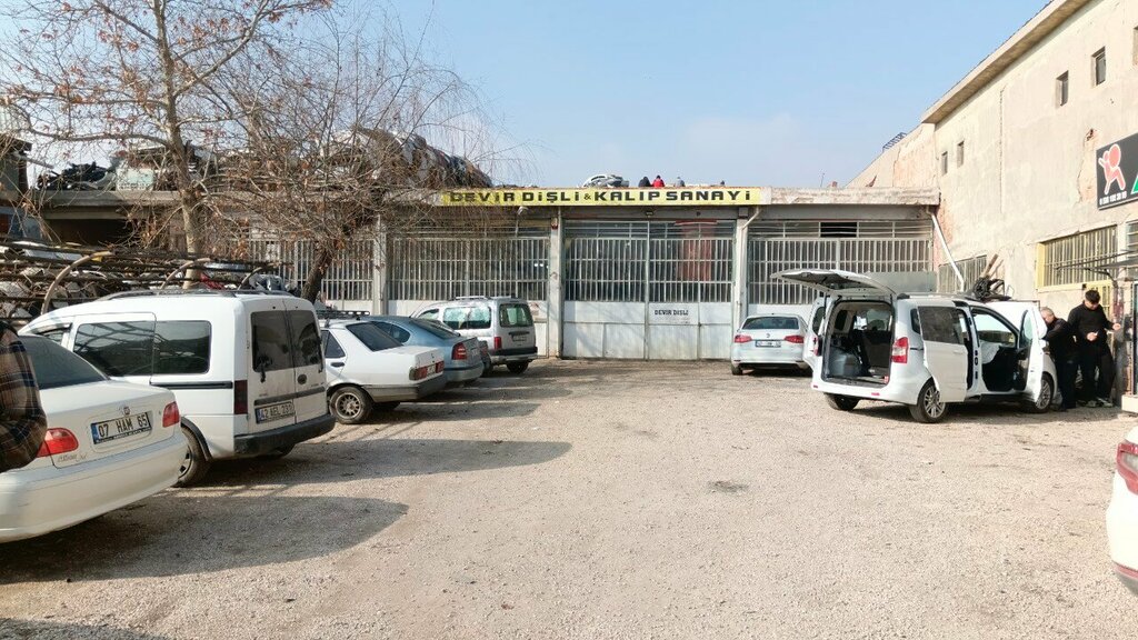 Sanayi kuruluşu Devir Dişli Kalıp Sanayi, Konya, foto