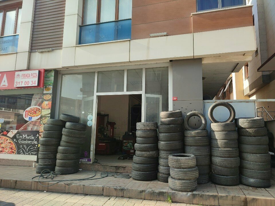 Oto lastik tamiri Yavuz Oto Lastik, İstanbul, foto