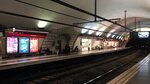 Estación de Plaza España (Comunidad Autònoma de Cataluña, C-31), metro istasyonu  Barselona'dan